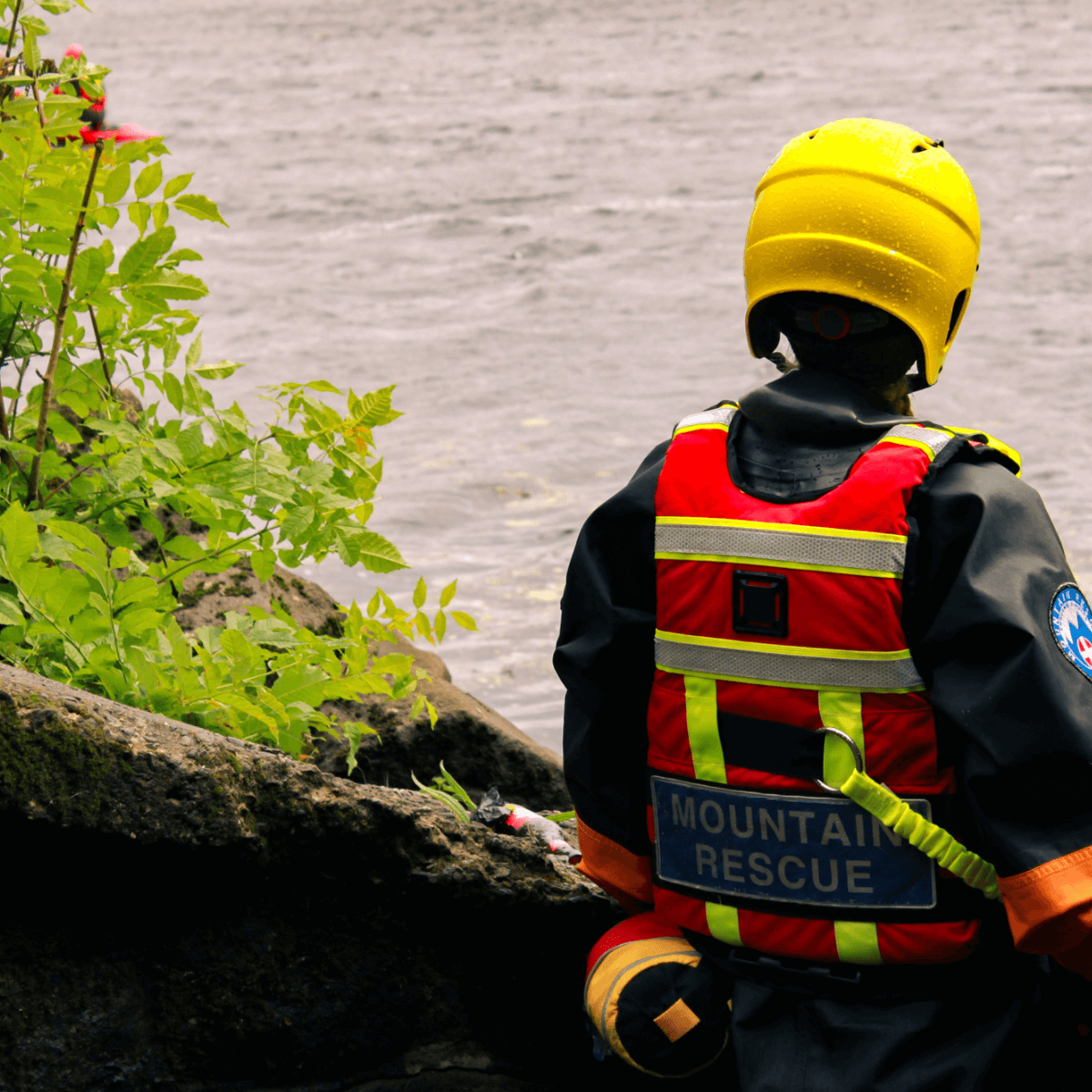What happens in a water rescue situation? | Thermarmour